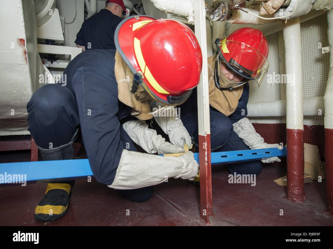 Metal shoring hi-res stock photography and images - Alamy