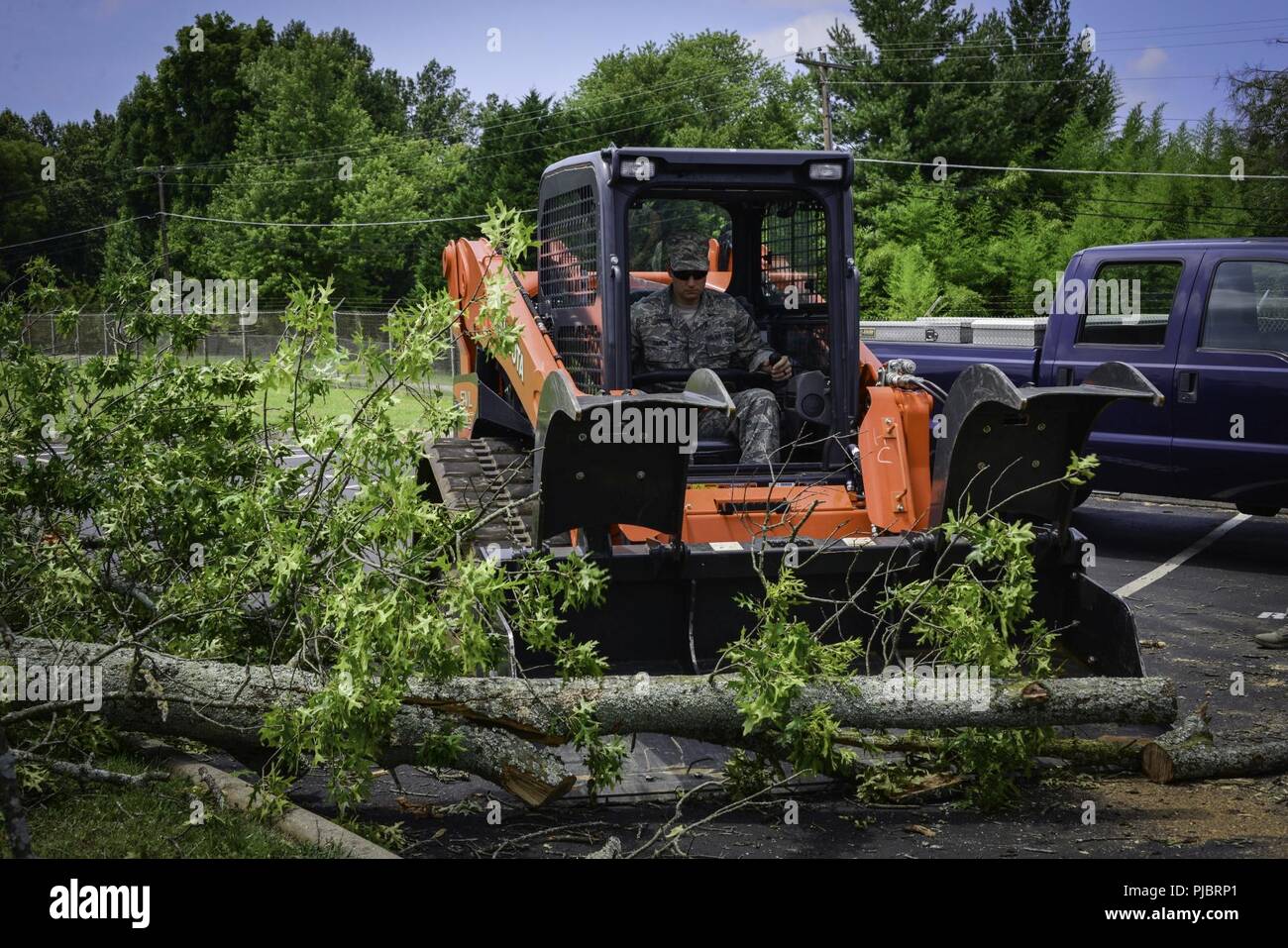 Senior Airman Cory Barton, 134th Civil Engineering Squadron structural ...