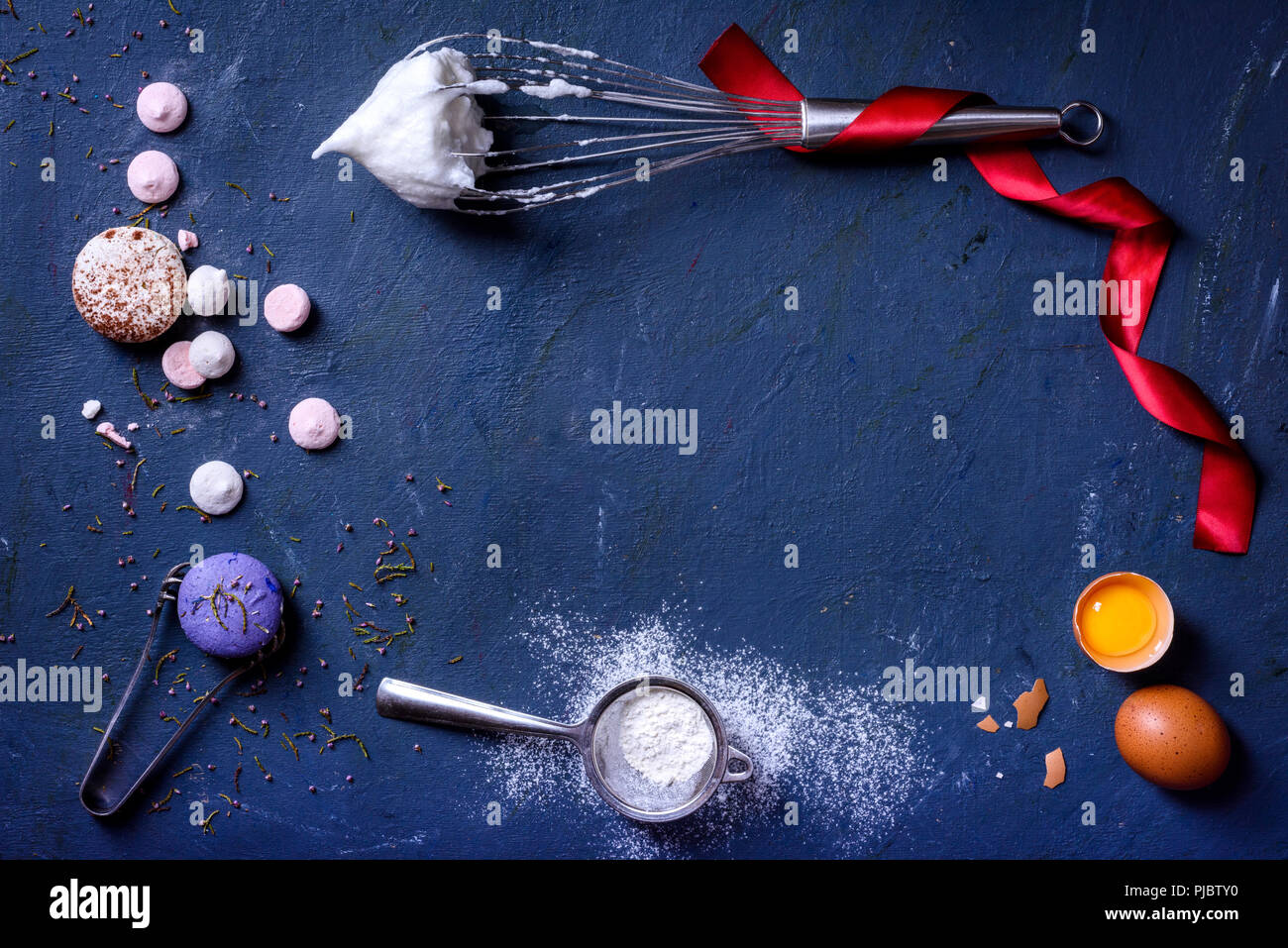 Baking or cooking background frame. Ingredients, kitchen items for ...