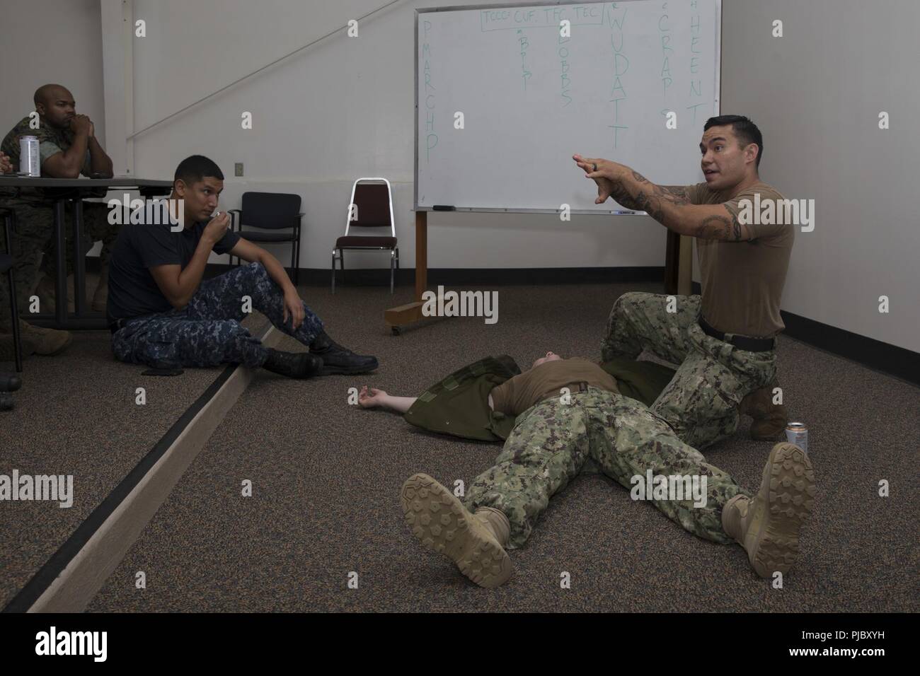 Tactical evacuation care hi-res stock photography and images - Alamy