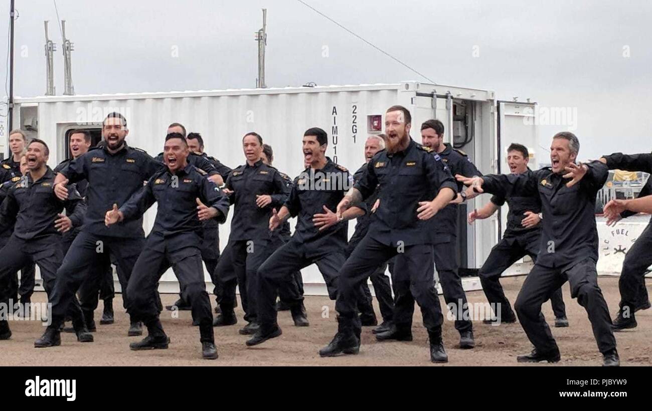 Royal New Zealand Navy (RNZN) Clearance Diving Team perform the ...