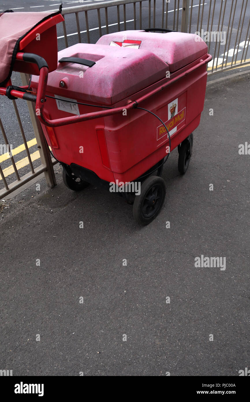 Letter delivery trolley hi-res stock photography and images - Alamy