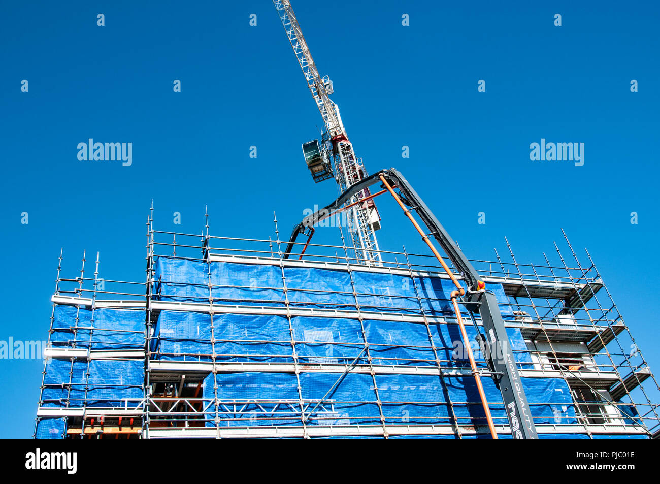 Truck Mounted Concrete Pump High Resolution Stock Photography and ...