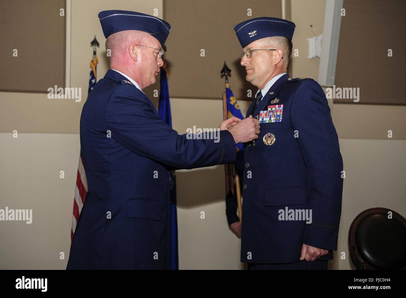 460th space wing hi-res stock photography and images - Alamy