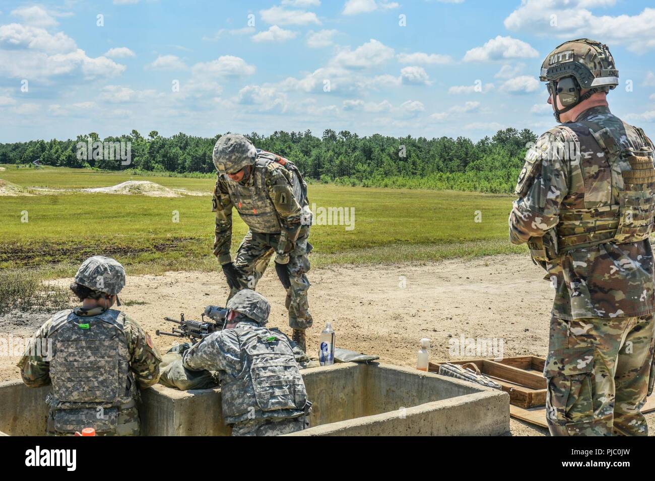 M249 qualification High Resolution Stock Photography and Images - Alamy