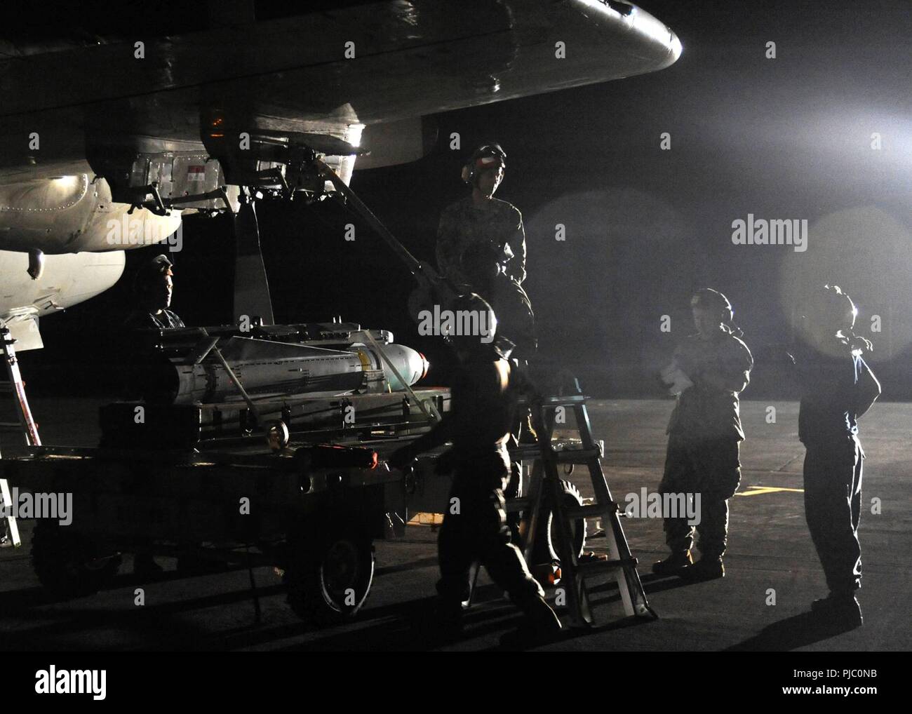 MARINE CORPS BASE HAWAII (July 19, 2018) — Sailors assigned to the ...