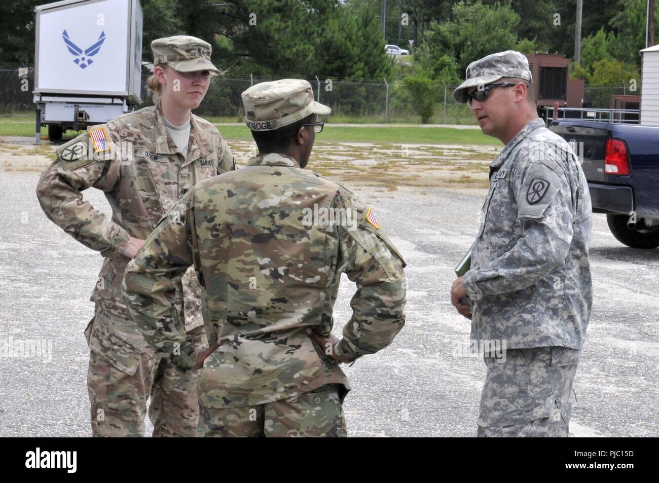 Quartermaster liquid logistics exercise hi-res stock photography and ...