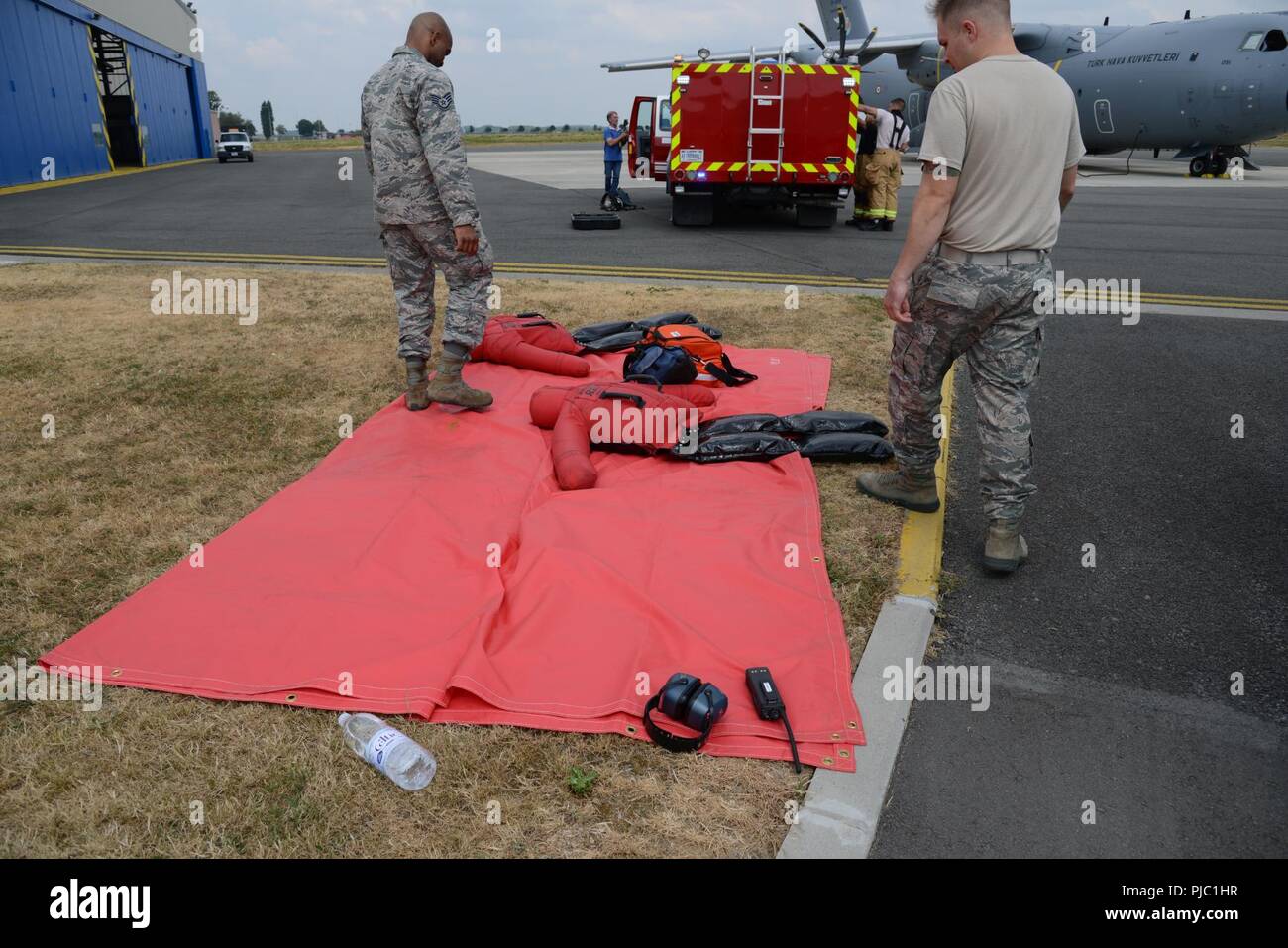 Firefighter dummies hi-res stock photography and images - Alamy