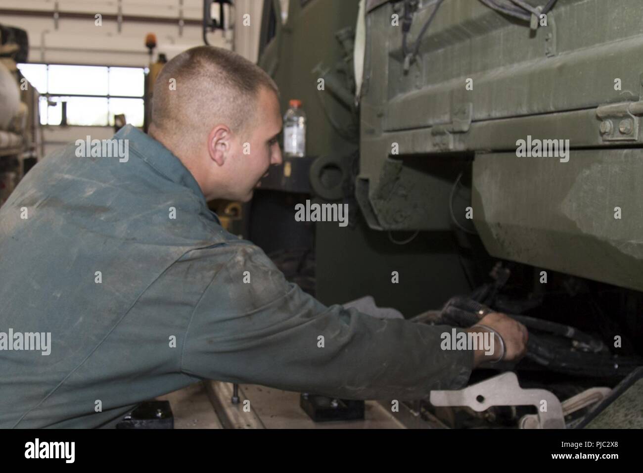 86th infantry brigade combat team hi-res stock photography and images ...