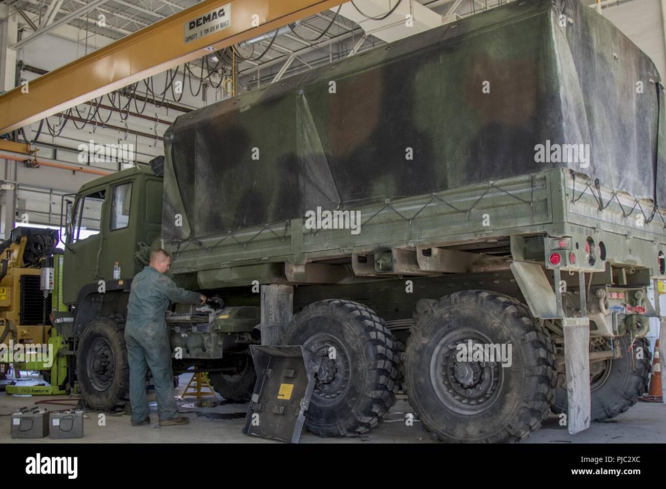 86th infantry brigade combat team hi-res stock photography and images ...