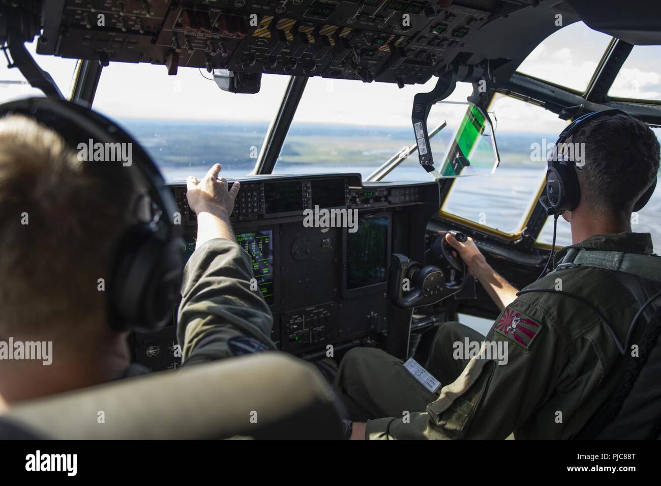 Joint precision aerial delivery system hi-res stock photography and ...