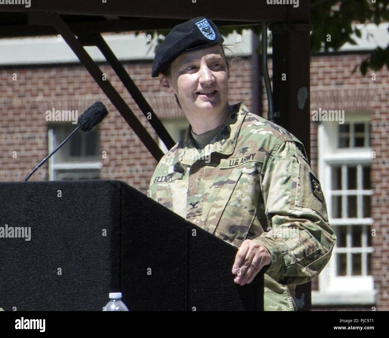 Incoming Commander Colonel Laura Elliot delivers remarks during ...
