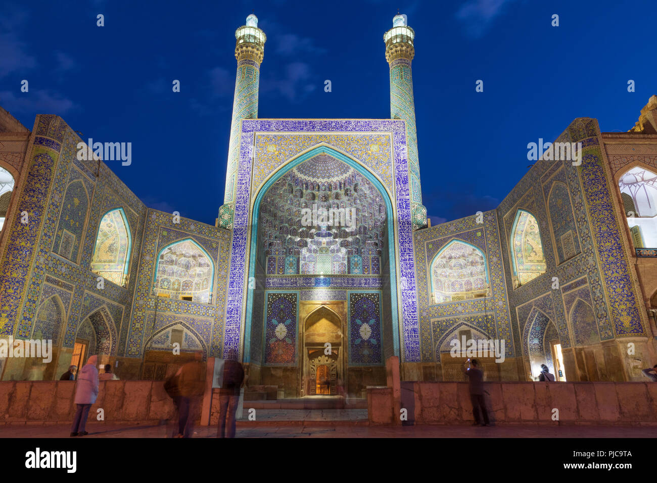 Entrance iwan hi-res stock photography and images - Alamy