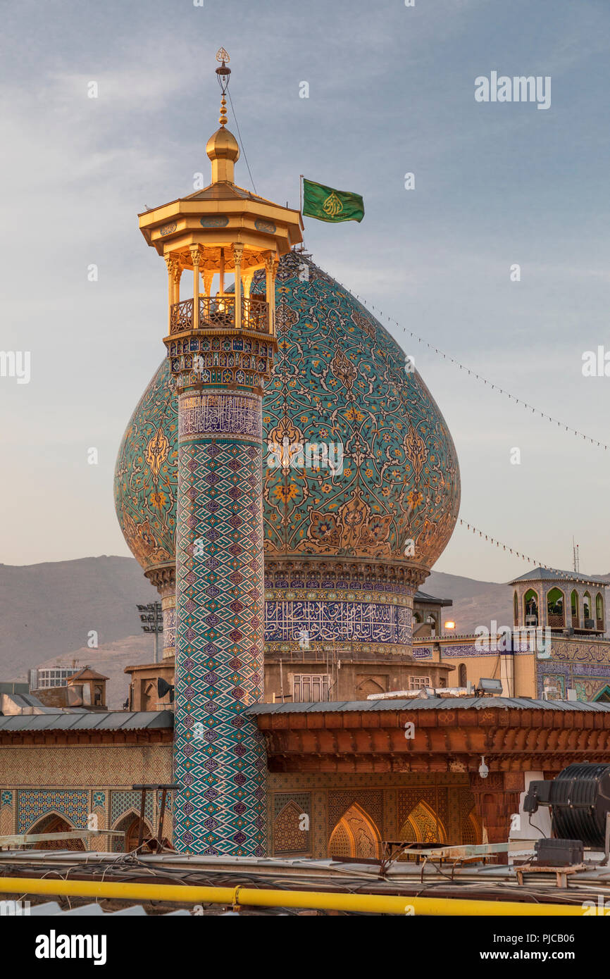 Shah cheragh mosque shiraz exterior hi-res stock photography and images ...