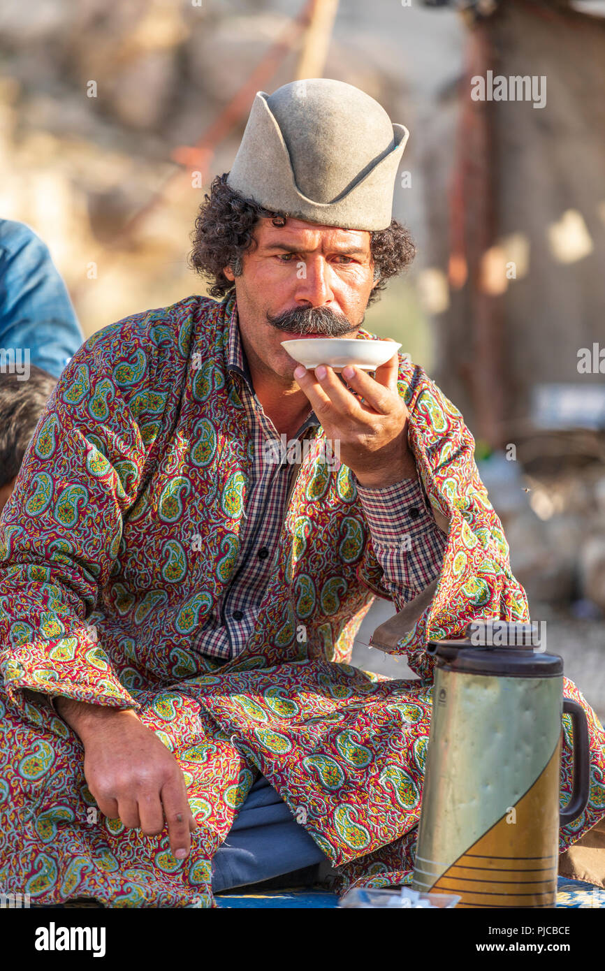 Iranian Men Traditional Clothing