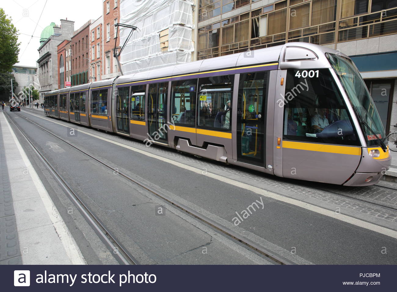 Luas tram in dublin ireland hi-res stock photography and images - Alamy