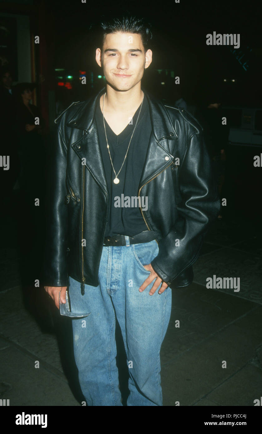 HOLLYWOOD, CA - SEPTEMBER 10: Actor Johnny Whitworth attends Warner ...