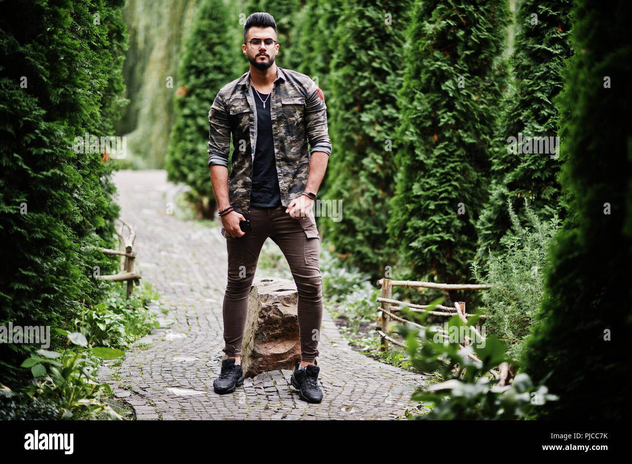 Iran qatar beautiful model hi-res stock photography and images - Alamy