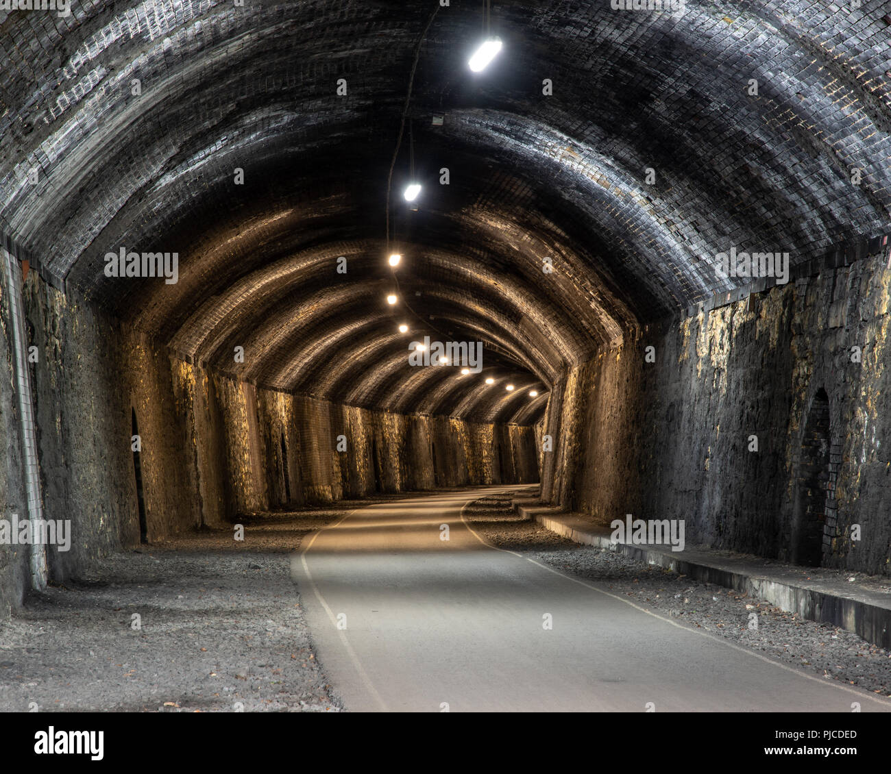 Former railway viaduct hi-res stock photography and images - Alamy