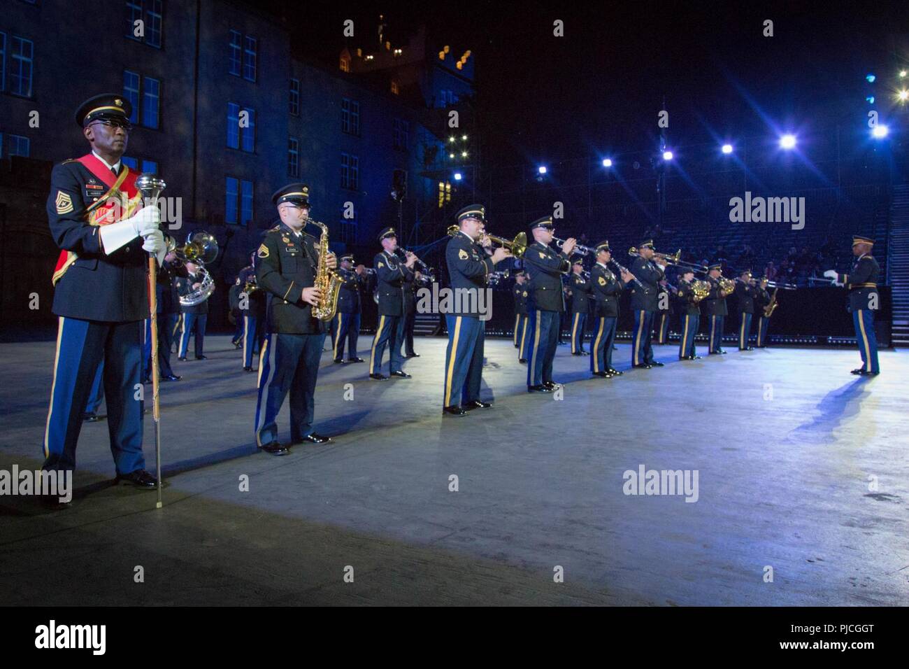 Army europe band and chorus hi-res stock photography and images - Alamy