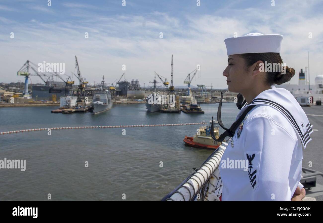 SAN DIEGO (July 21, 2018) Hospital Corpsman 1st Class Karla Quintero ...