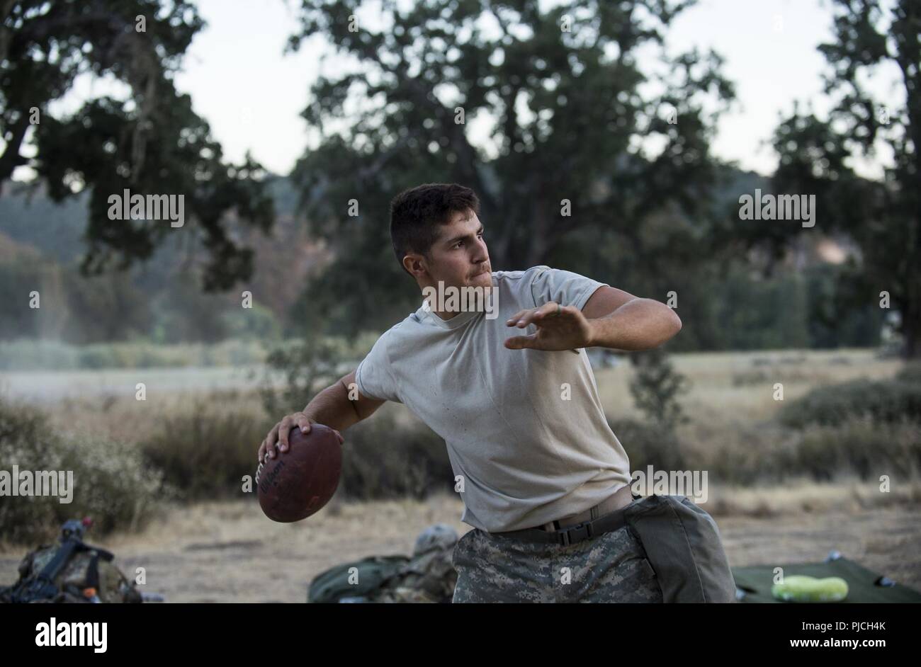 420th military police company hi-res stock photography and images - Alamy