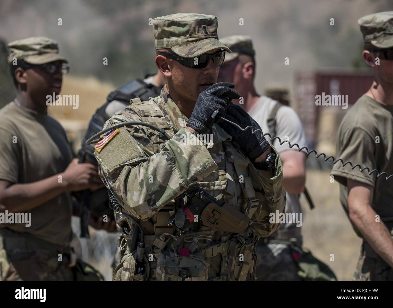 348th military police company hi-res stock photography and images - Alamy