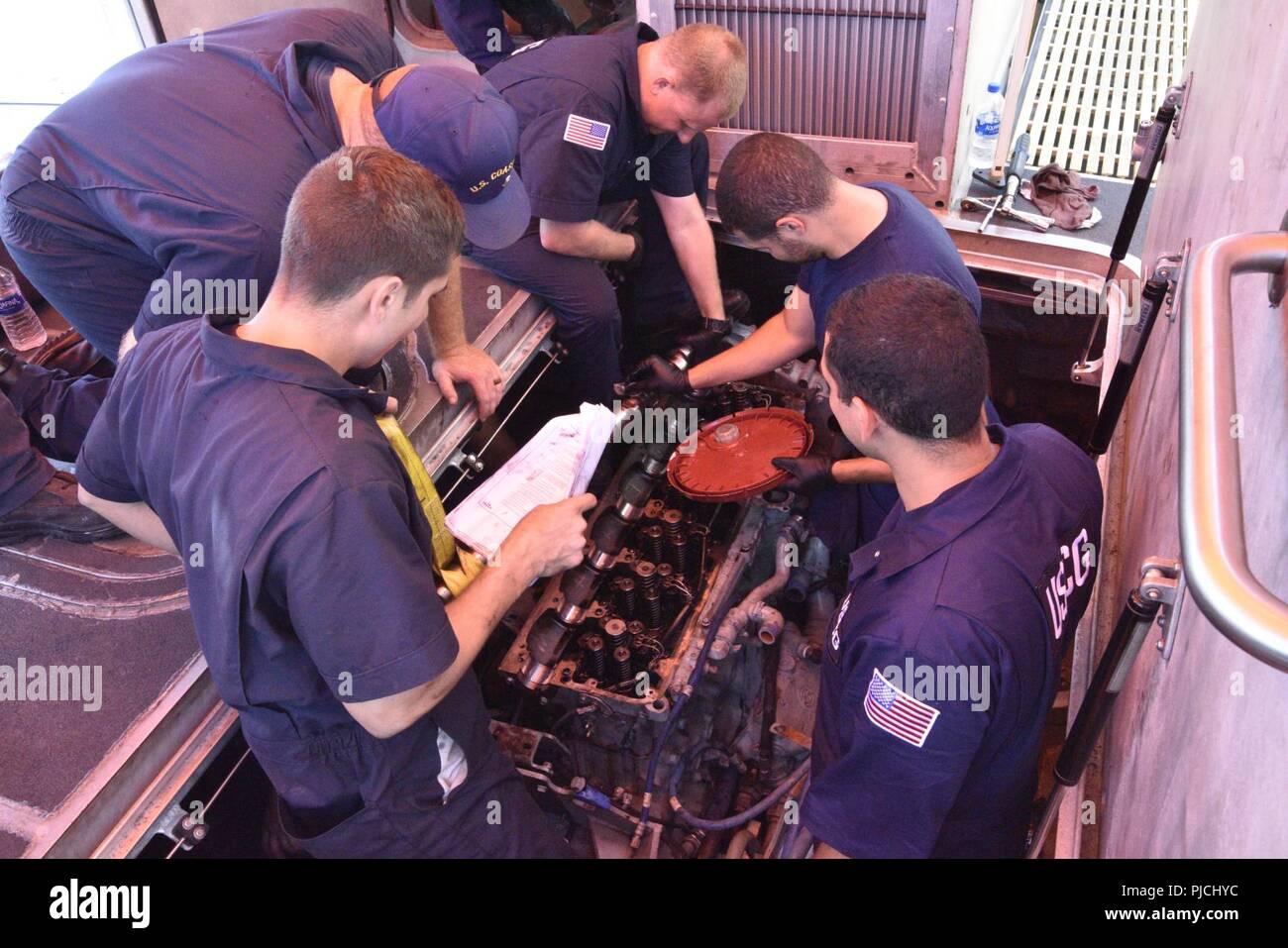 Coast Guard engineers conduct repairs on a Coast Guard Station Miami 45 ...