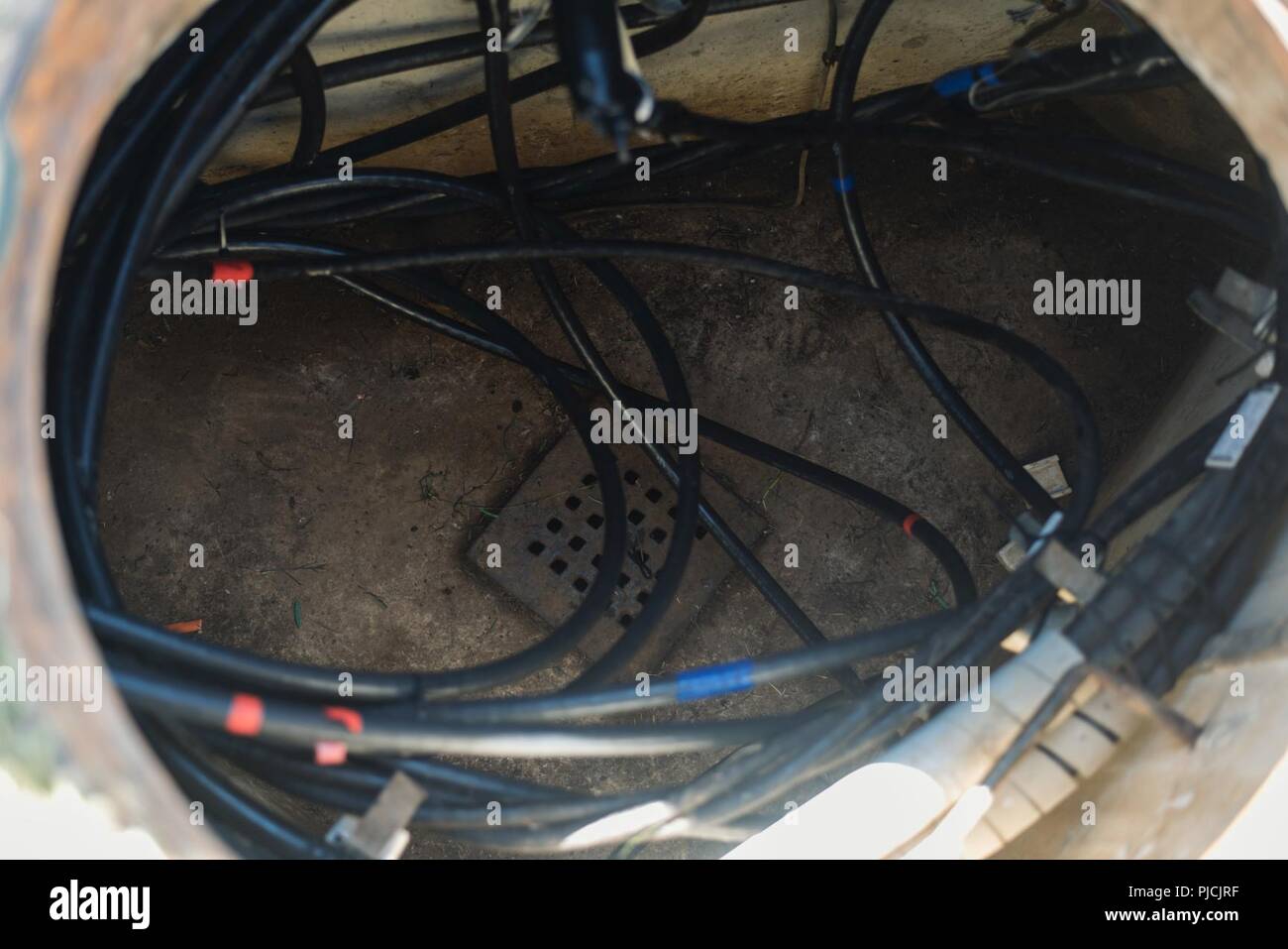 Japan navy underground hi-res stock photography and images - Alamy
