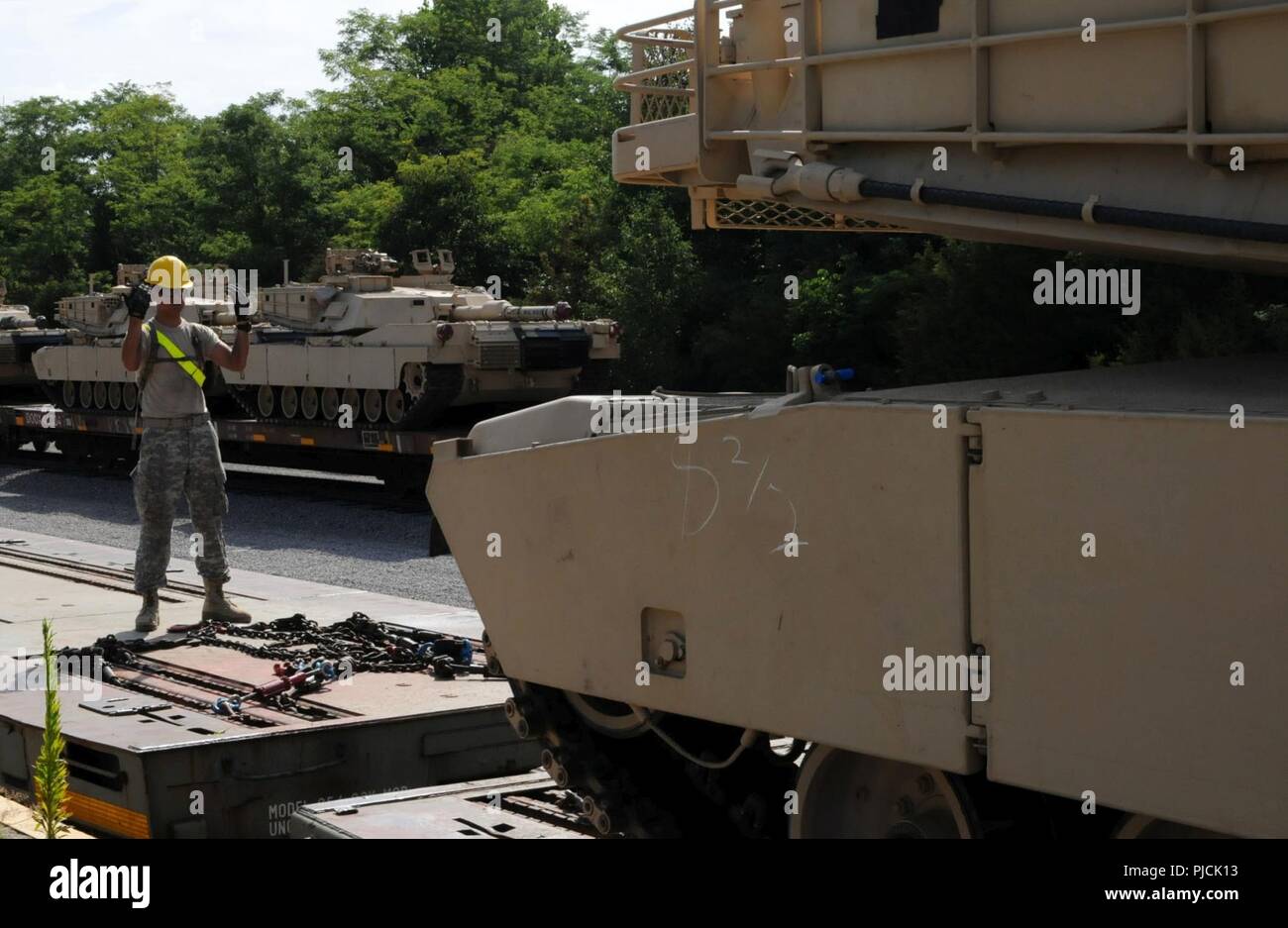 Soldiers with the Ohio Army National Guard's 1st Battalion, 145th ...