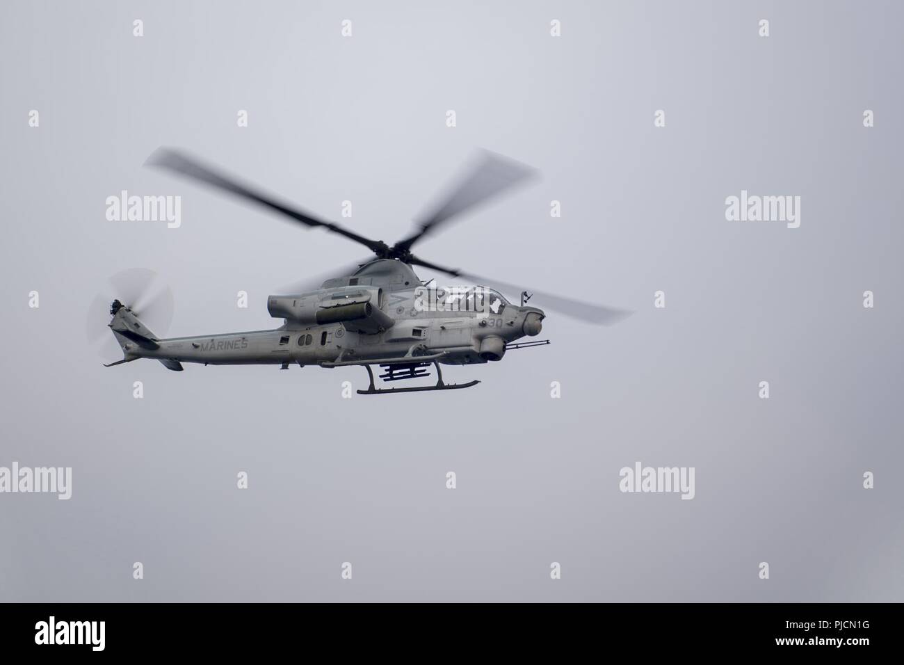 PACIFIC OCEAN (July 23, 2018) An AH-1Z Cobra, assigned to the "Scarface ...