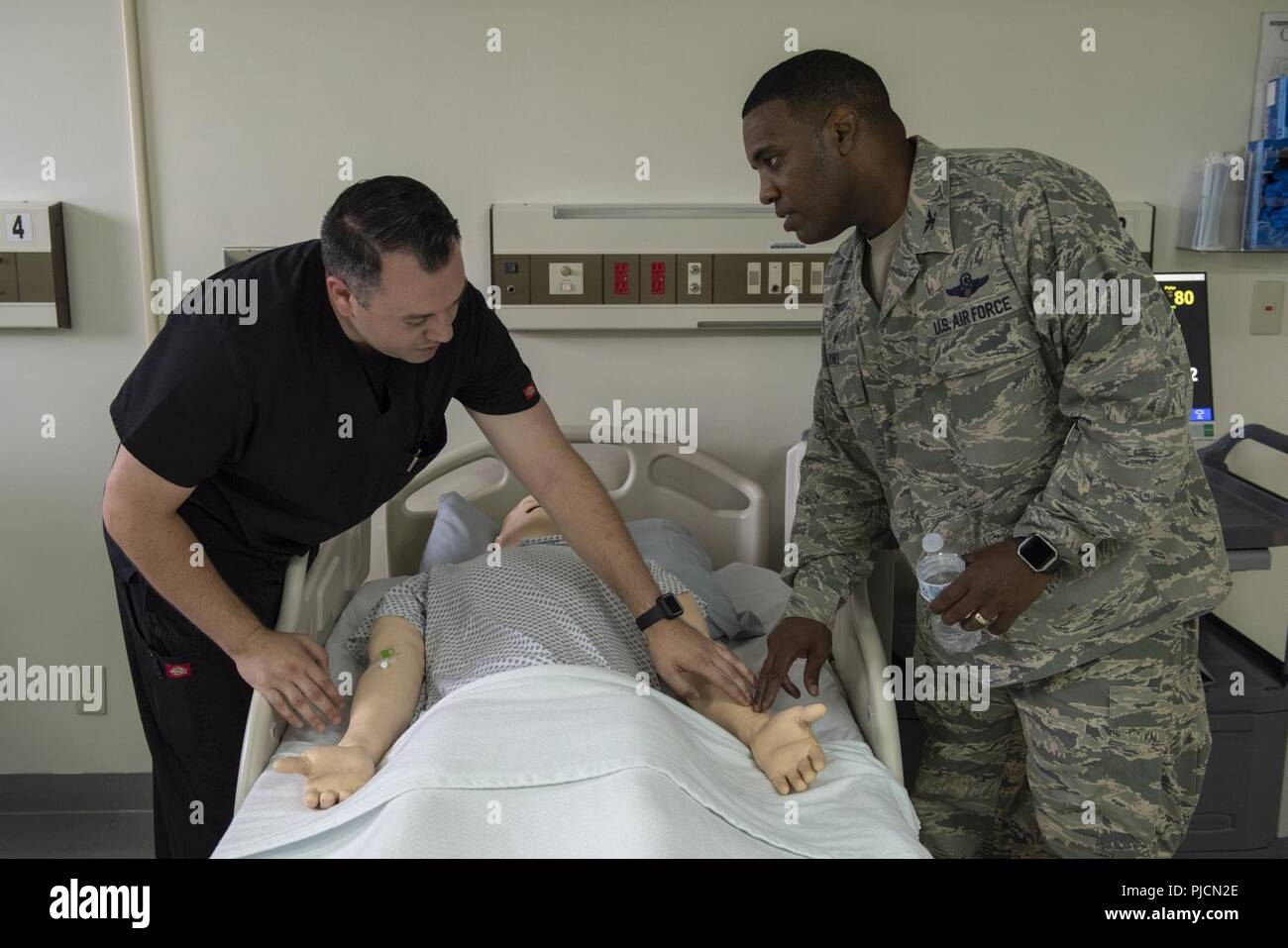 374 air wing hi-res stock photography and images - Alamy