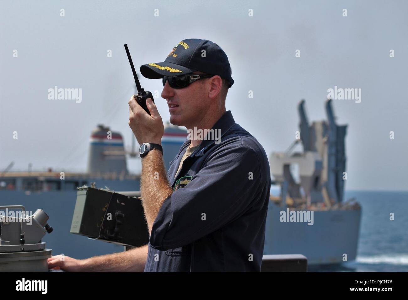 Us navy radio officer hi-res stock photography and images - Alamy