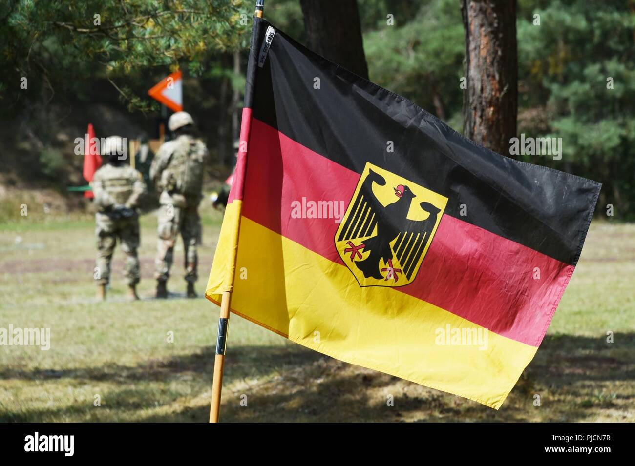 U.S. Soldiers with the 18th Combat Sustainment Support Battalion and ...