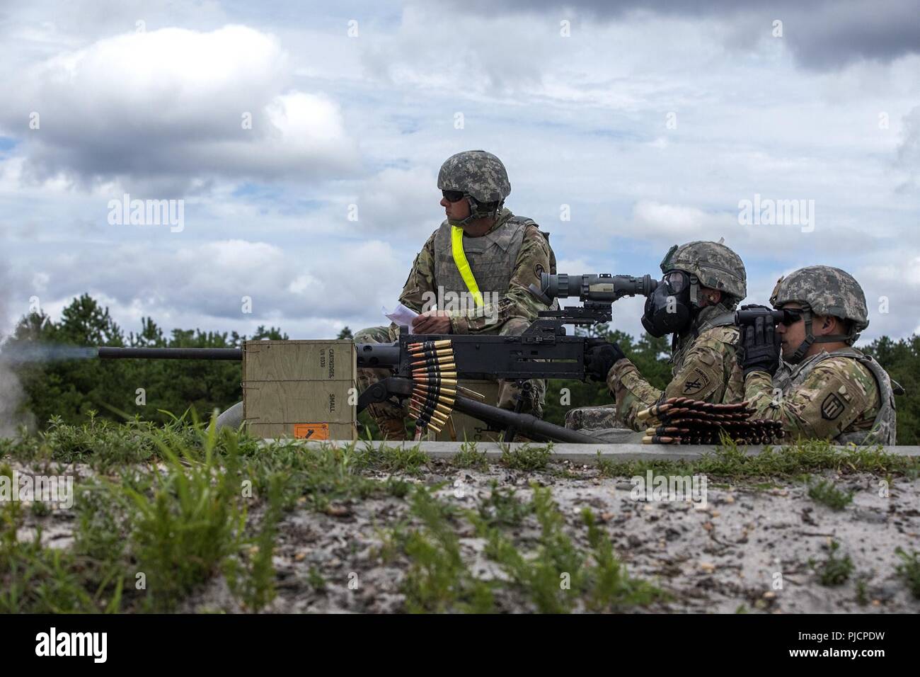 U.S. Army Reserve Troop List Unit Soldiers participate in crew-served ...