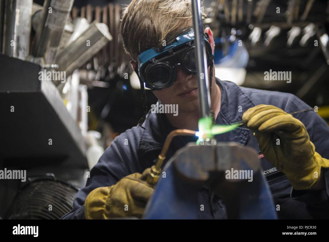 Oxy acetylene torch hi-res stock photography and images - Alamy