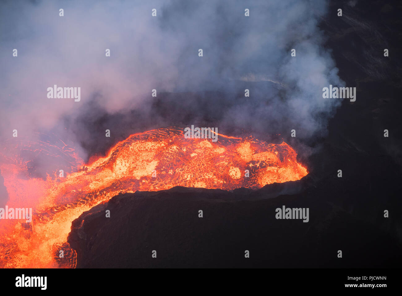 Volcanic spatter cone hi-res stock photography and images - Alamy