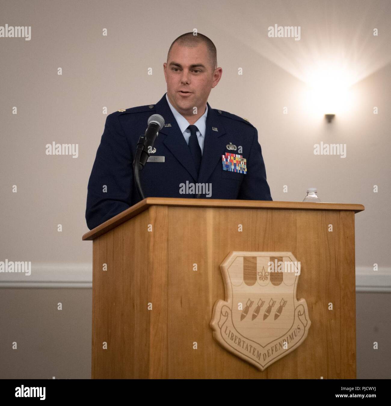 Maj. Peter Talley, 2nd Comptroller Squadron commander, assumes command ...