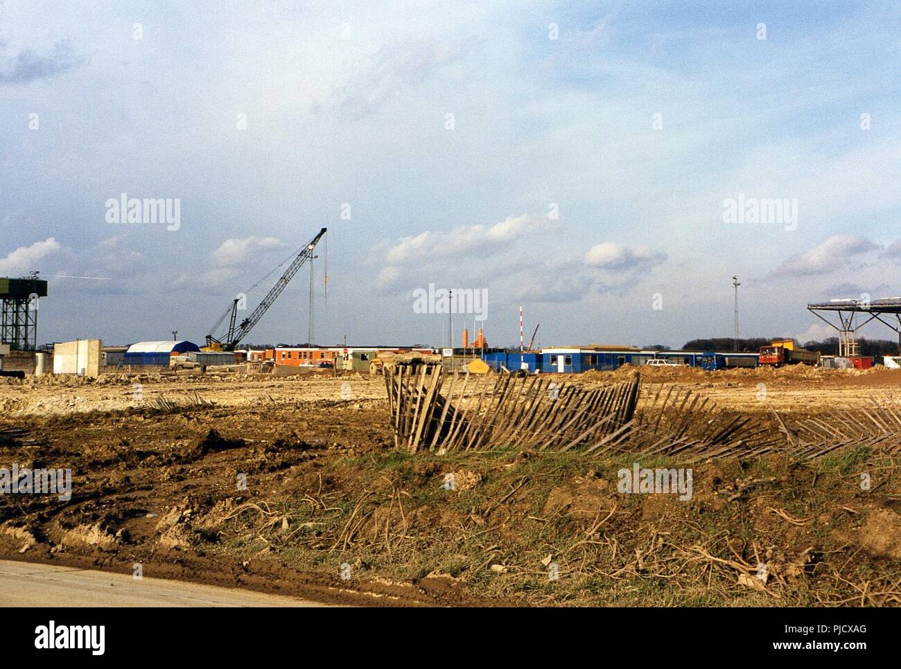 Norman foster london railway hi-res stock photography and images - Alamy