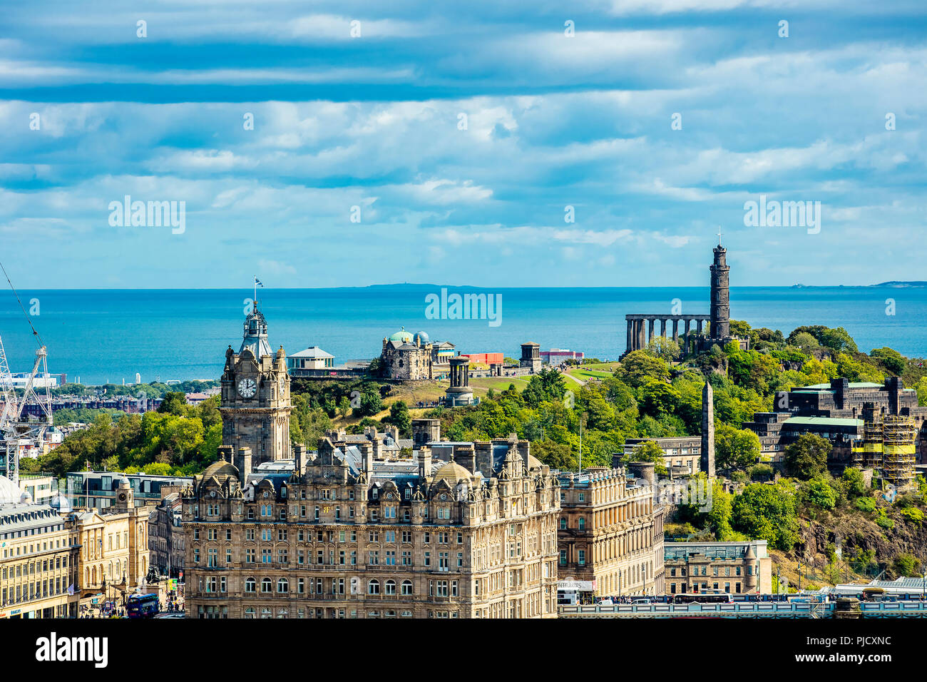 Aerial view calton hill edinburgh hi-res stock photography and images ...