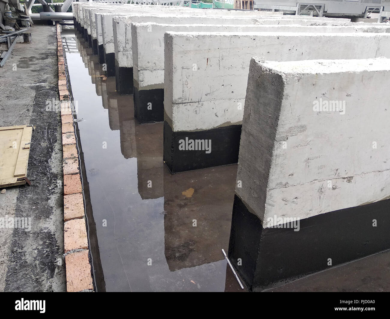 Applying roof insulation hi-res stock photography and images - Alamy