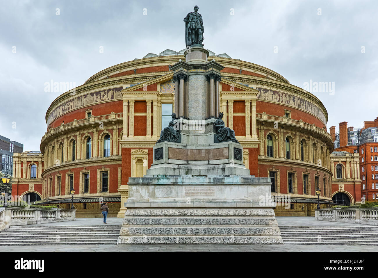Royal albert hall opera house, london hi-res stock photography and ...