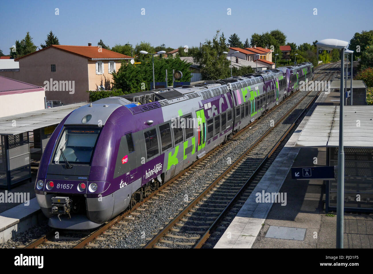 French sncf ter regional train hi-res stock photography and images - Alamy