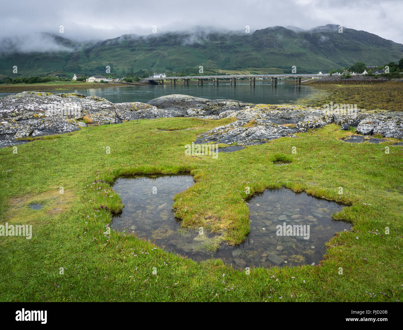 U shaped lake hi-res stock photography and images - Alamy