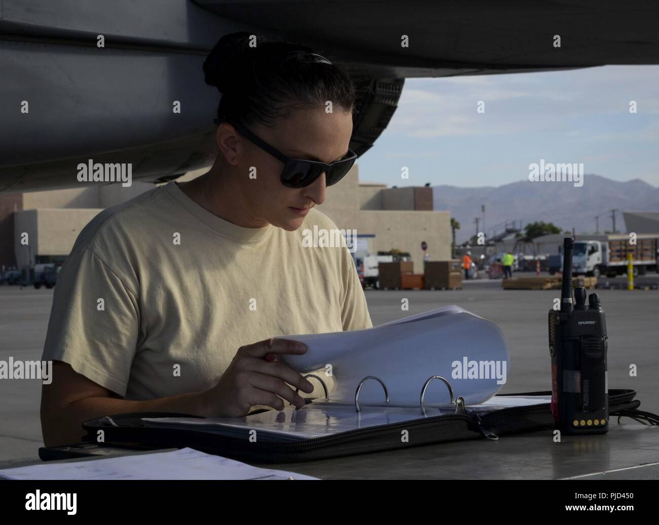 757th aircraft maintenance unit hi-res stock photography and images - Alamy