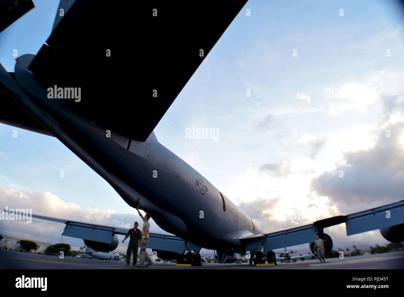 434th aerial refueling wing hi-res stock photography and images - Alamy