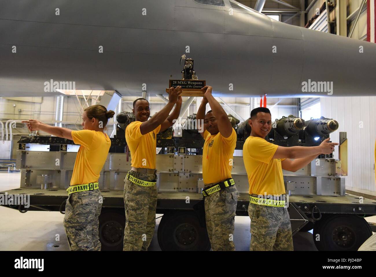37th aircraft maintenance unit hi-res stock photography and images - Alamy