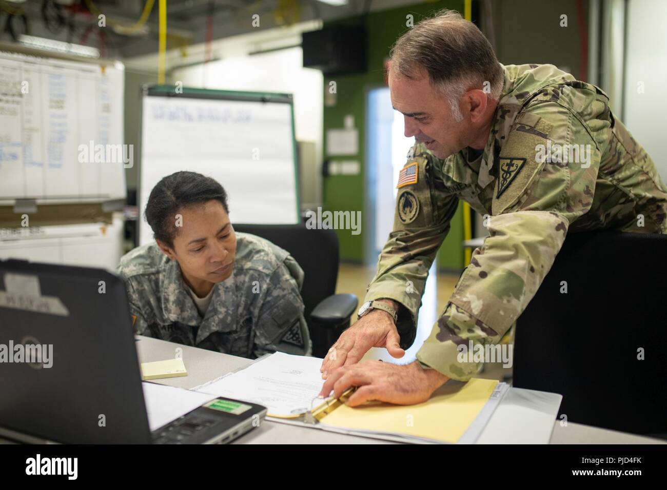 Lt col hart hi-res stock photography and images - Alamy