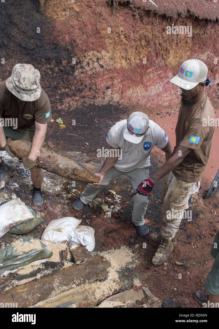 Warrant Officer 2 Christopher Schaefer, a member of the Australian Army ...
