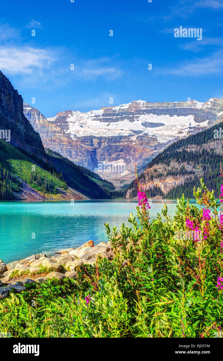 Lake Louise in Banff National Park with its glacier-fed turquoise lakes ...